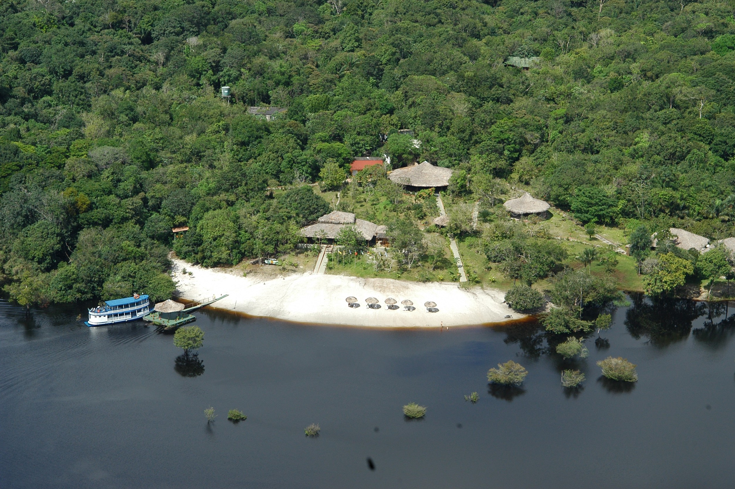 Amazon Ecopark Jungle Lodge • Moxley & Co